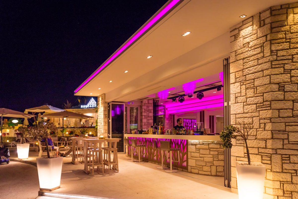 Pyramid Bar & Beach Bar - Pyramid City Corfu - Luxury Villas - Apartments