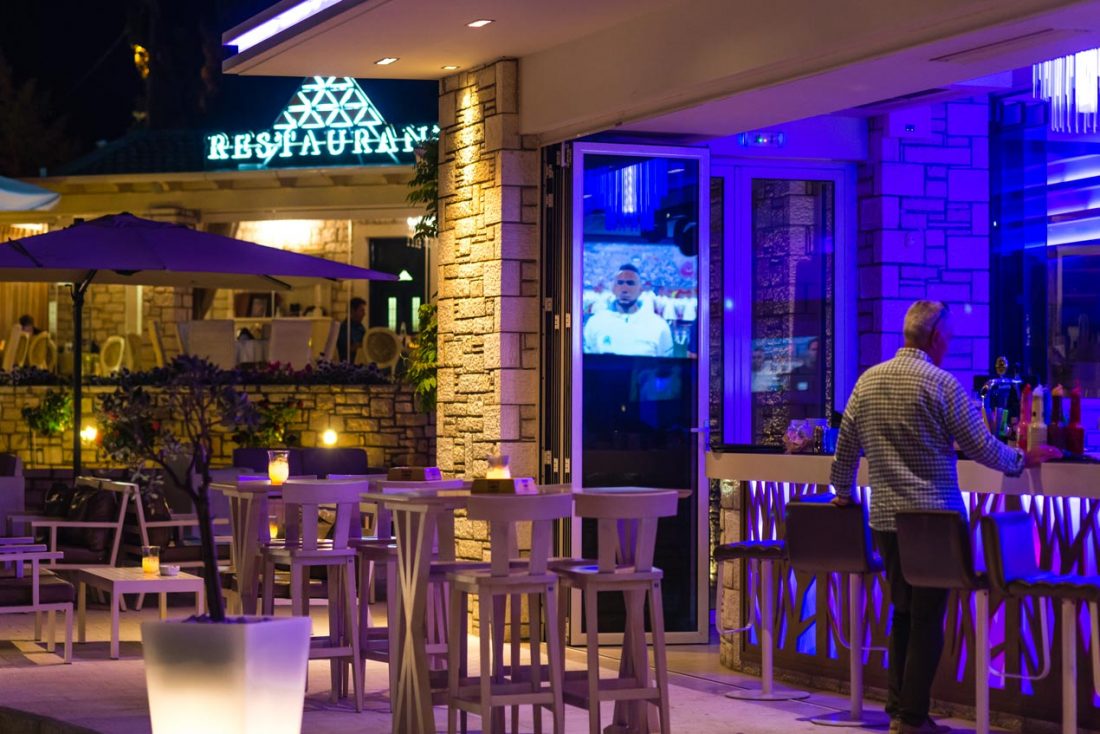 Pyramid Bar & Beach Bar - Pyramid City Corfu - Luxury Villas - Apartments