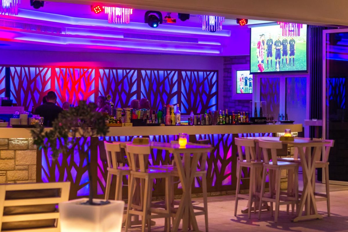 Pyramid Bar & Beach Bar - Pyramid City Corfu - Luxury Villas - Apartments