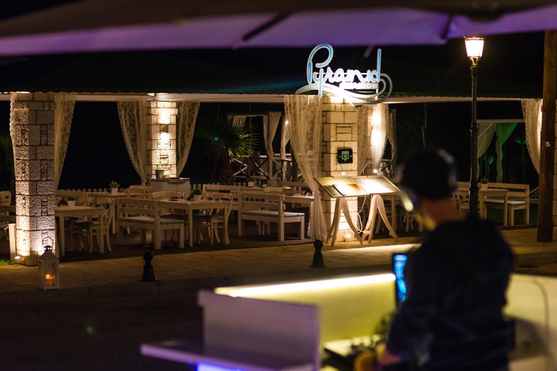 Pyramid Bar & Beach Bar - Pyramid City Corfu - Luxury Villas - Apartments
